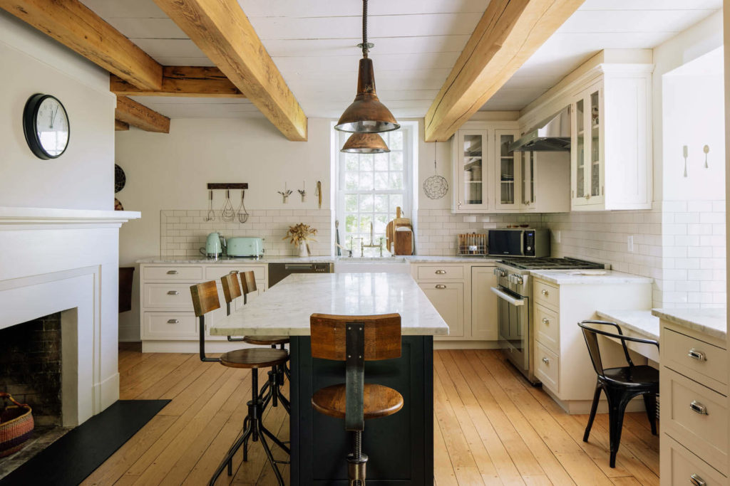 Hurley Stonehouse Estate - Rouse + Co Real Estate