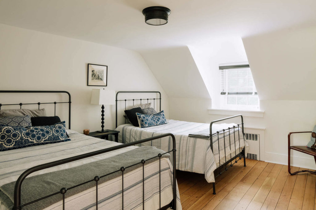 Hurley Stonehouse Estate - Rouse + Co Real Estate