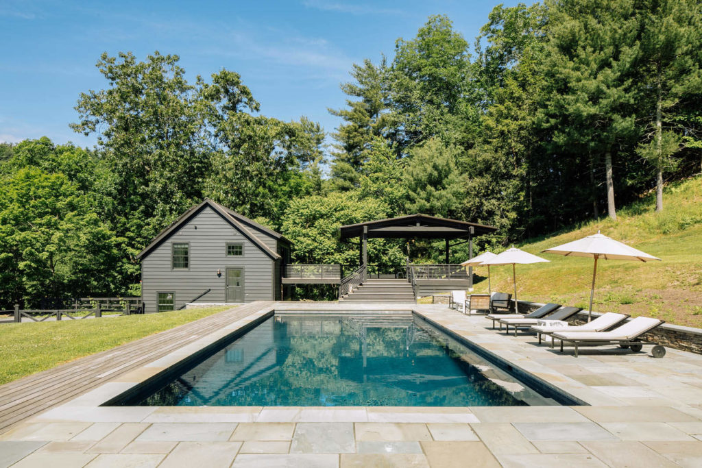Hurley Stonehouse Estate - Rouse + Co Real Estate