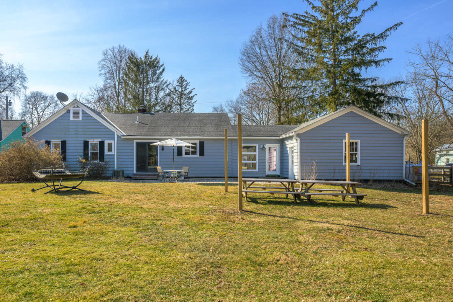 Red Hook Ranch Retreat - Rouse + Co Real Estate