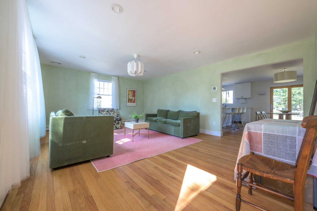 Red Hook Ranch Retreat - Rouse + Co Real Estate