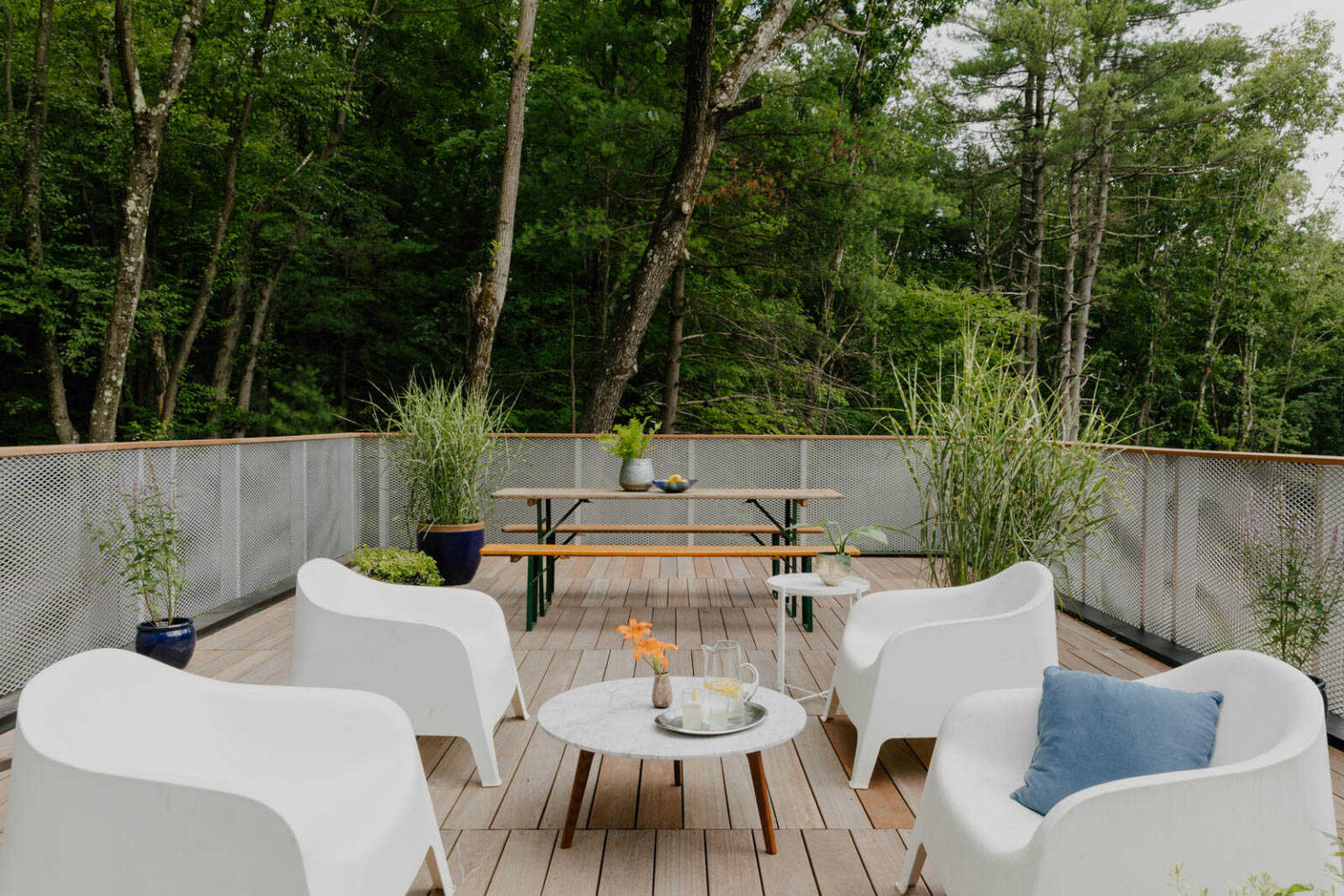 Treehouse on High View - Rouse + Co Real Estate