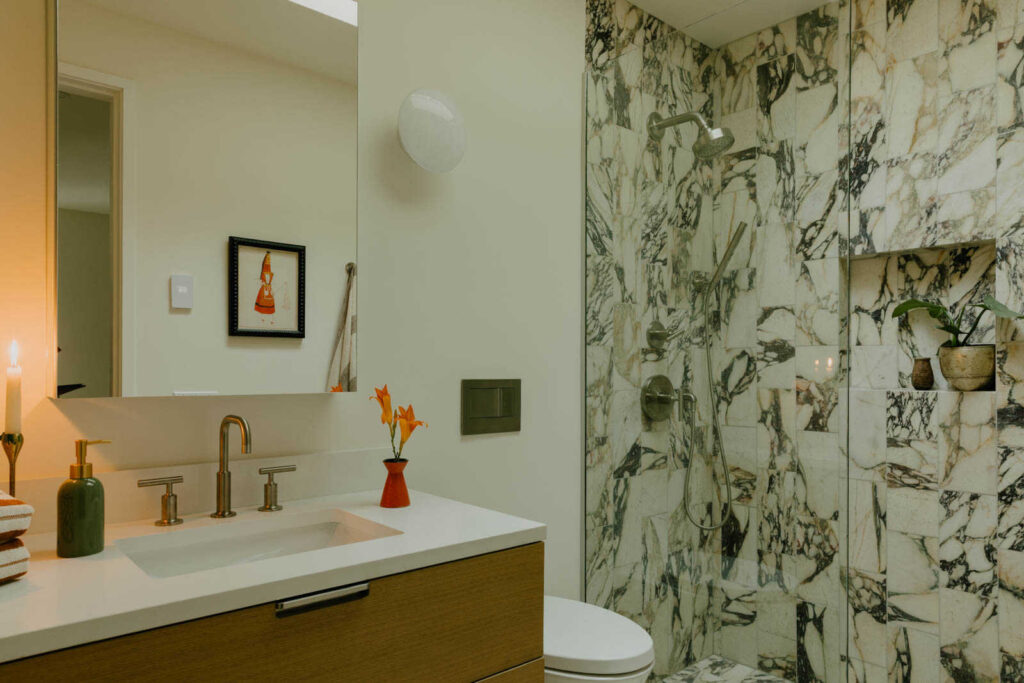 Treehouse on High View - Rouse + Co Real Estate